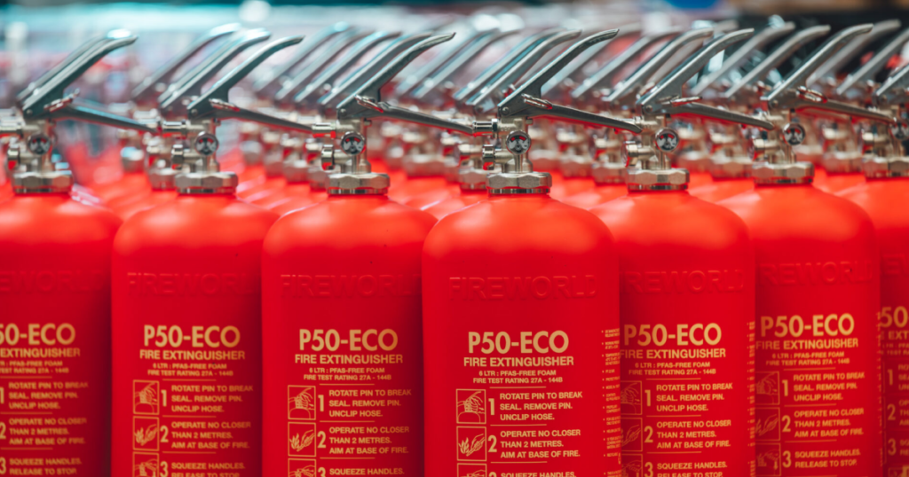 Britannia Fire Service-Free P50 Fire Extinguishers - Huvo